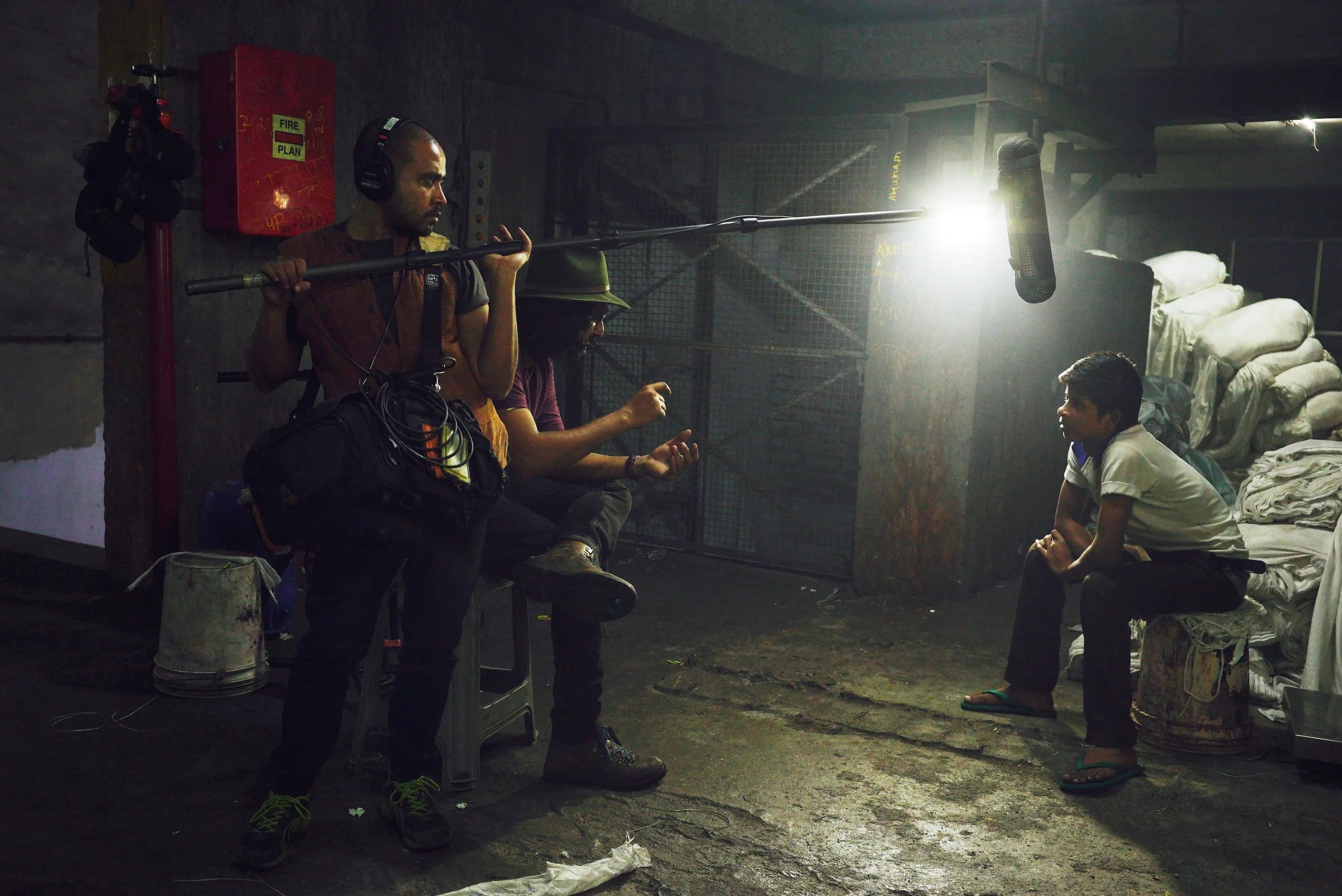 “Machines”, the beautiful and chilling story of an Indian textile fact ...